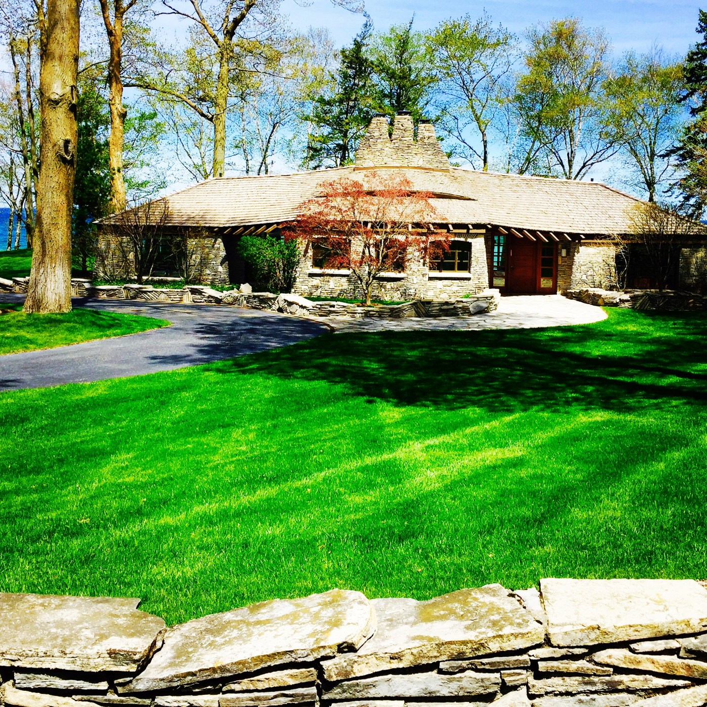 The Sucher House | Mushroom House Tours